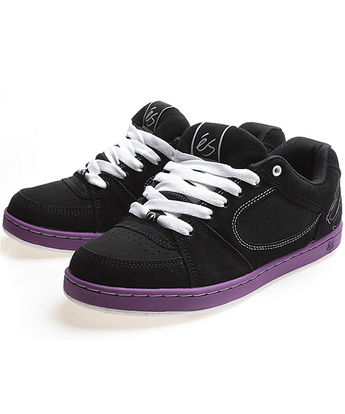 ES（エス）の「es ACCEL TT（スニーカー）」 - WEAR