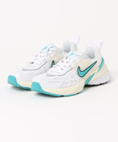 W V2K RUN FD0736-105（スニーカー）｜NIKE（ナイキ）のファッション通販 - ZOZOTOWN