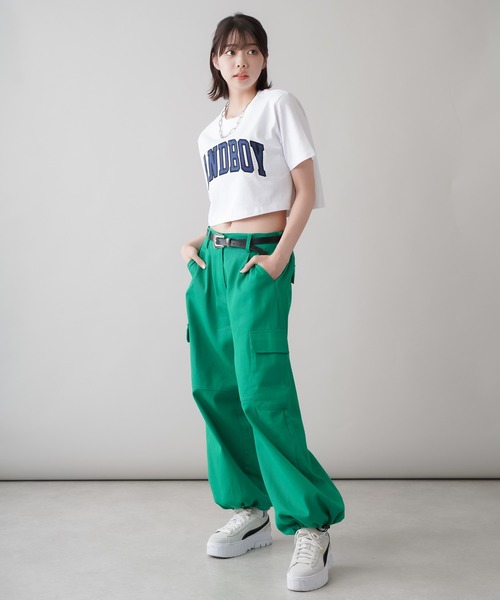 SPINNS（スピンズ）の「SANBOYフロントロゴ ショート丈Tシャツ（Tシャツ/カットソー）」 - WEAR