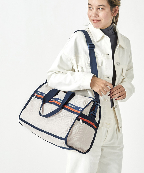 LeSportsac（レスポートサック）の「DELUXE MED WEEKENDER セーターキルティングアイボリー（ボストンバッグ）」 - WEAR