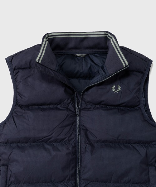 セール】Insulated Gilet／インサレーテッド中綿ベスト（ダウンベスト