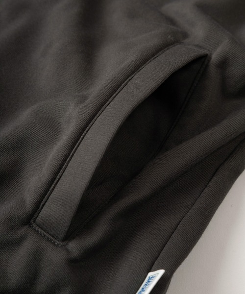 DISCUS（ディスカス）の「【DISCUS/ディスカス】FLYING DISC DOG キャラクターイラスト ワンポイント刺繍＆ピスネーム ...