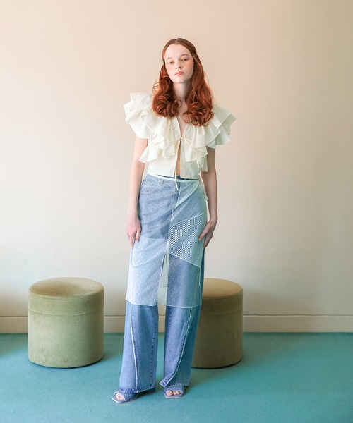 KBF（ケイビーエフ）の「マルチWAYクロップドフリルブラウス（シャツ/ブラウス）」 - WEAR