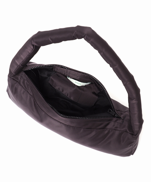 plage（プラージュ）の「【KOKYO/コキョウ】RECTANGULO PUFF バッグ（ハンドバッグ）」 - WEAR