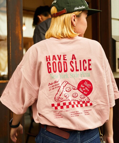 FREAK'S STORE（フリークスストア）の「限定展開 HAVE A GOOD SLICE×FREAK'S STORE/ハブアグッドスライス 別注 ビッグシルエット バックプリント クルー ...