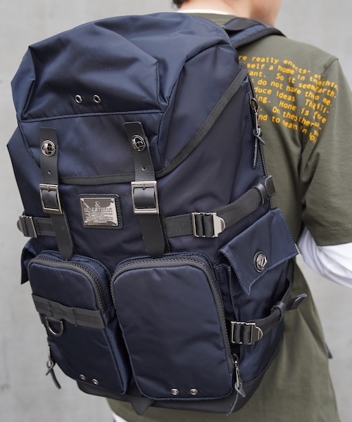 MAKAVELIC（マキャベリック）の「SIERRA DOUBLE BOTTLES BACKPACK（バックパック/リュック）」 - WEAR