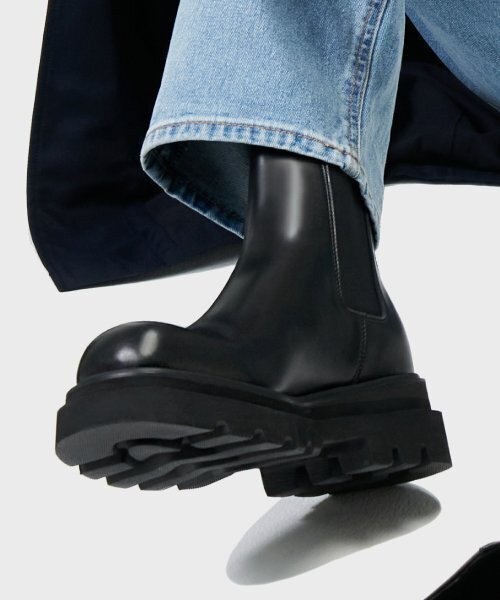 Bold Shape Double Layered Sole Chelsea Boots（ブーツ）｜FIRENZE ATELIER ...