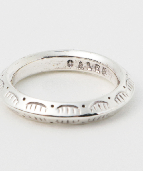 CALEE（キャリー）の「TRIANGLE RING＜SILVER925＞（リング）」 - WEAR