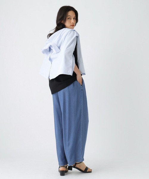 Elura（エルーラ）の「ライトギャザーデニム / 580448（デニムパンツ）」 - WEAR