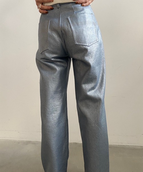 Ameri（アメリ）の「LONG STRAIGHT FOIL DENIM（デニムパンツ）」 - WEAR