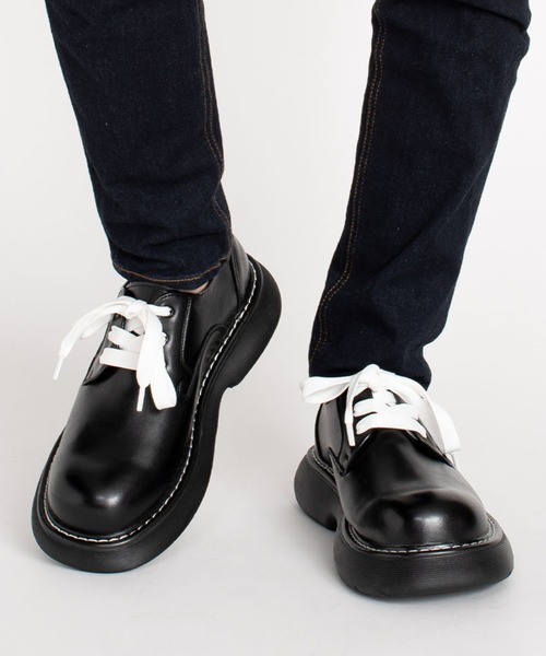 SVEC（シュベック）の「ボリュームソール 3ホール レースアップシューズ（ドレスシューズ）」 - WEAR