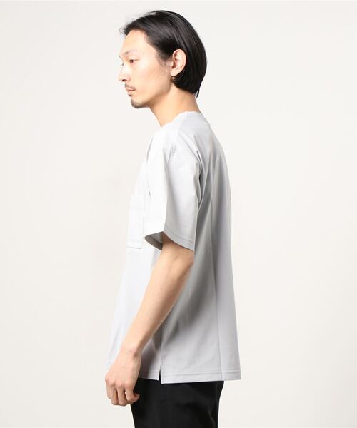 TIGORA（ティゴラ）の「ティゴラ TIGORA SMART BIGポケットTシャツ（Tシャツ/カットソー）」 - WEAR