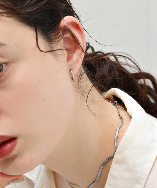 LHME（エルエイチエムイー）の「LHME スリムフープピアスSS/サージカルステンレス316L（金属アレルギー対応）（ピアス（両耳用））」 - WEAR