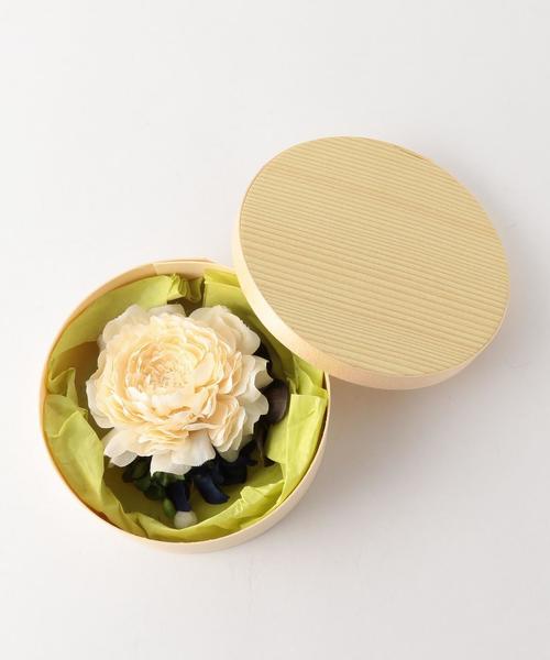 UNITED ARROWS（ユナイテッドアローズ）の「WEB限定＜TNC（ティンク）＞コサージュ WHITE †（ブローチ/コサージュ）」 - WEAR