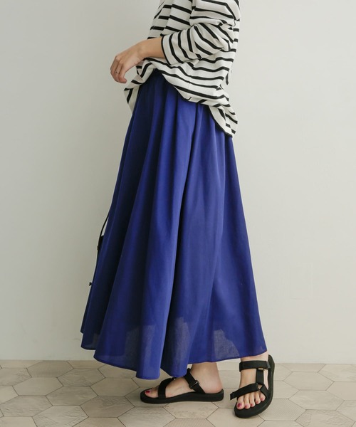 URBAN RESEARCH DOORS（アーバンリサーチドアーズ）の「『UR TECH Smart Linen Touch』カラーフレアスカート（スカート）」 - WEAR