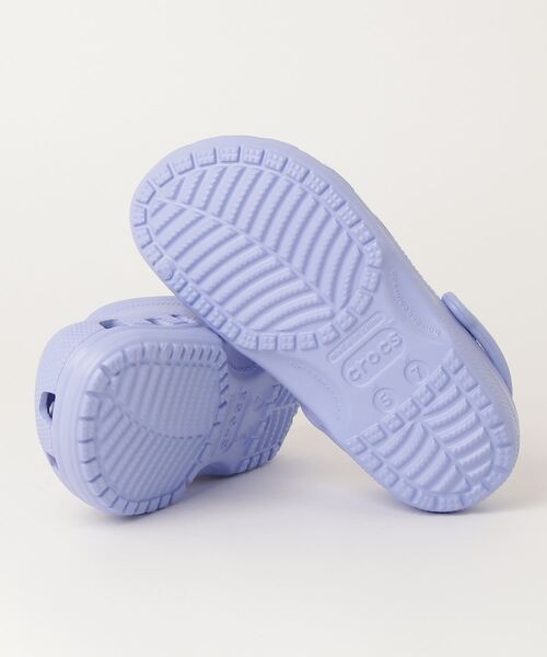 【セール】crocs クロックス CLASSIC クラシック 10001-5Q6 MOON JELLY（サンダル）｜crocs（クロックス）のファッション通販 - ZOZOTOWN