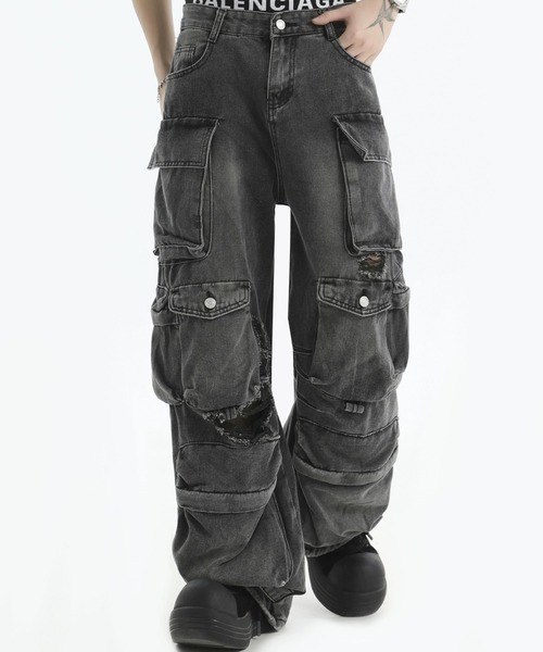 A‘gem 9（エージェムナイン）の「A'GEM/9 × .kom 『INSstudios/インスステュディオス』 デニムポケットカーゴ（デニムパンツ）」 - WEAR