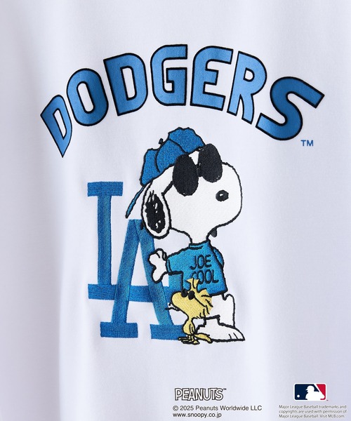 MLB（メジャーリーグベースボール）の「【MLB ×PEANUTS】オリジナルデザイン TCダンボール Tトレーナー ドジャース カブス ヤンキース ドロップショルダー ビッグシルエット ...