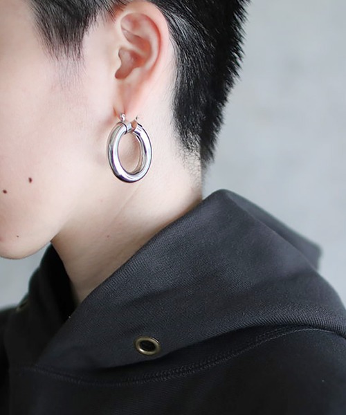 G.V.G.V.（ジーヴィージーヴィー）の「VOLUME HOOP PIERCE（ピアス（両耳用））」 - WEAR