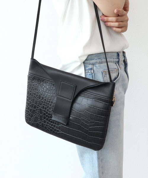 ikot（イコット）の「ikot / 3WAYバッグ（ショルダーバッグ）」 - WEAR