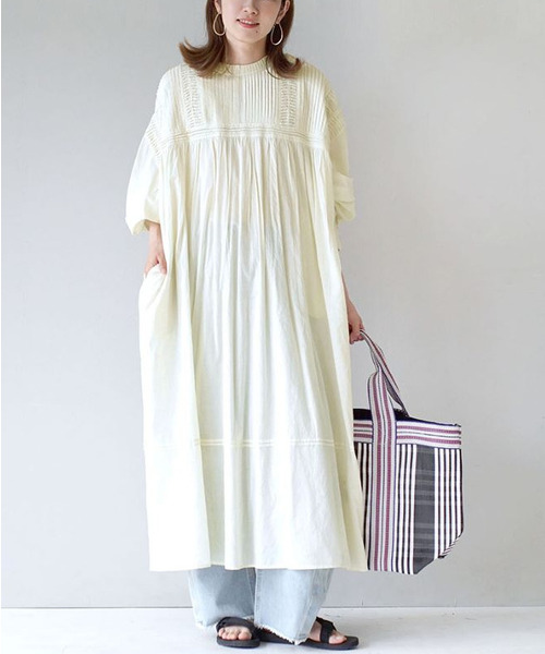 e-zakkamania stores（イーザッカマニアストアーズ）の「60'sキャンブリック ピンタックワンピース（ワンピース）」 - WEAR