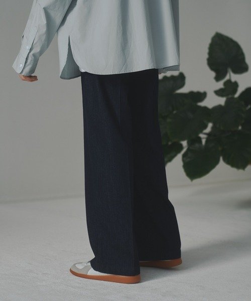 YOEL（ヨエル）の「YOEL - intuck wide denim / インタックワイドデニム（デニムパンツ）」 - WEAR