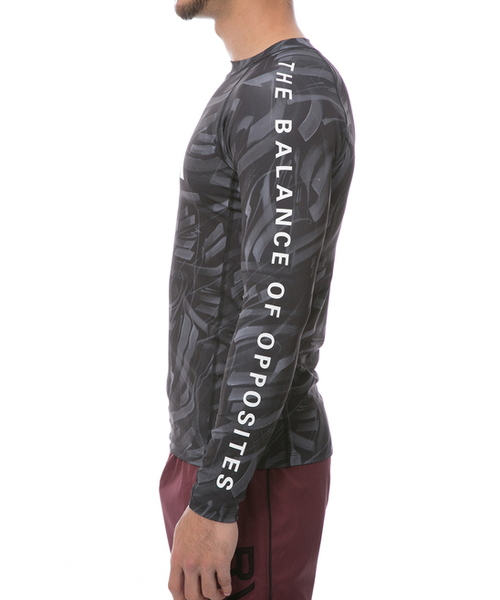 RVCA（ルーカ）の「VA SPORT メンズ RVCA L/S ラッシュガード（スイムグッズ）」 - WEAR