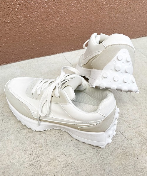 Java（ジャバ）の「《JaVa ジャバコラボ》JAVA RETRO RUN(ジャバ レトロラン)配色レーシングスニーカー（スニーカー）」 - WEAR