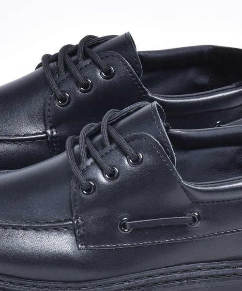 SVEC（シュベック）の「Uチップ デッキシューズ / チャンキーソール 3ホール（モカシン/デッキシューズ）」 - WEAR