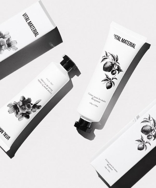 VITAL MATERIAL（ヴァイタルマテリアル）の「VITAL MATERIAL/ヴァイタルマテリアル/ハンドクリーム 50g（ハンドケア ...