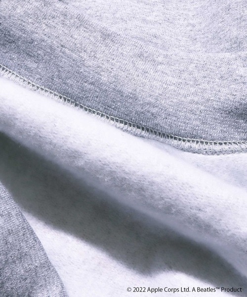 The Beatles（ザビートルズ）の「ROOPTOKYO別注:THE BEATLES/ザ ビートルズ BACK IN THE USSR クルーネックスウェット（スウェット）」 - WEAR