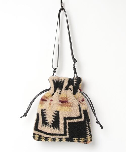 PENDLETON（ペンドルトン）の「∴【 PENDLETON / ペンドルトン 】 ボア素材 巾着型 ミニドローバッグ ショルダーバッグ BOA DRAWBAG（ショルダーバッグ）」 - WEAR