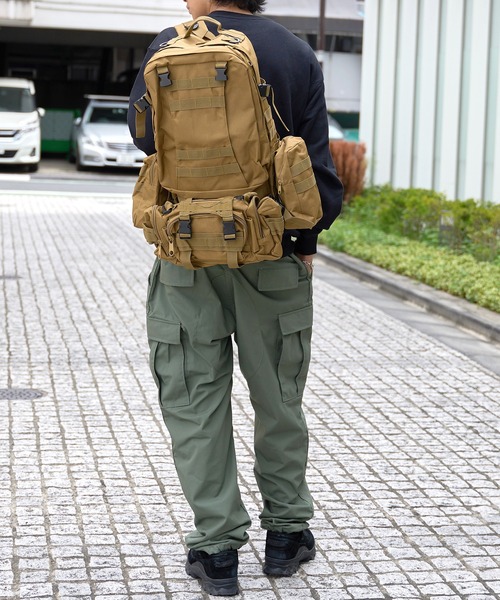 MAISON CLUB（メゾンクラブ）の「【MAISON CLUB】ミリタリードッキングバックパック リュックサック デイパック 大容量 ...