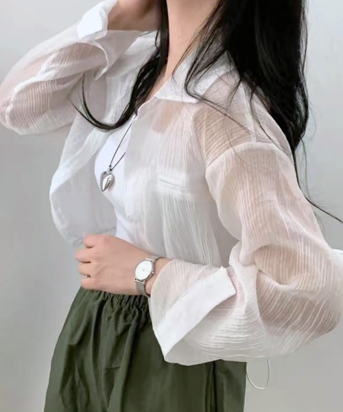 REMUR（レミュール）の「シアーシャツ 裾シャーリングドロスト付き（シャツ/ブラウス）」 - WEAR