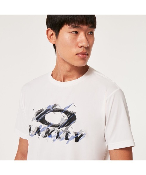 OAKLEY（オークリー）の「オークリー ENHANCE QD SS TEE NOISE EVO 2.0/ T-シャツ /TRAINING ...