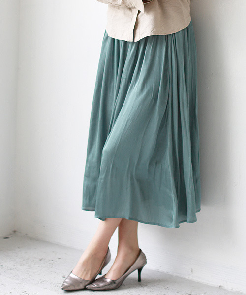 REAL CUBE（リアルキューブ）の「サテンフレアスカート（スカート）」 - WEAR