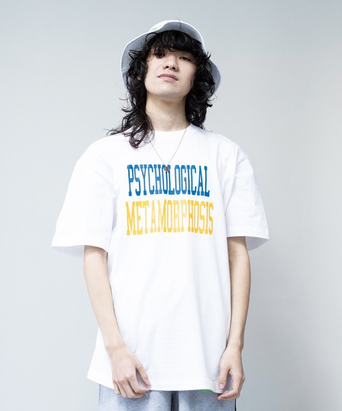 PSYCHOLOGICAL METAMORPHOSIS（サイコロジカルメタモーフォーセス）の「MULTI COLLEGE TEE（Tシャツ ...