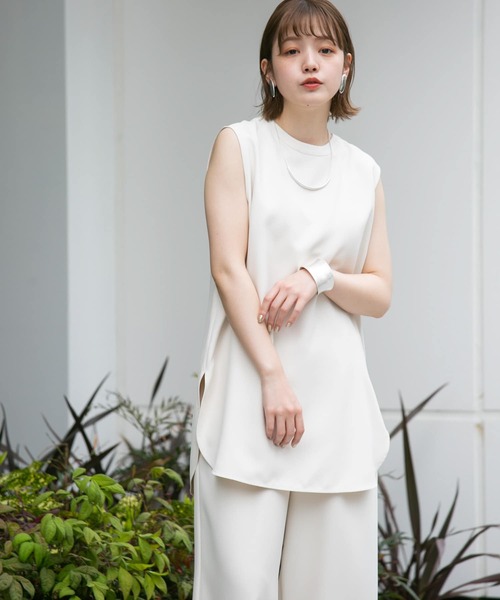 KBF（ケイビーエフ）の「『WEB/一部店舗限定』2WAYスリットセットアップ（セットアップ）」 - WEAR