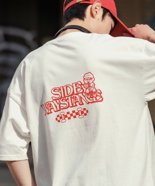 SIDEWAY STANCE（サイドウェイスタンス）の「【SIDEWAY STANCE】オリジナル グラフィック プリント 半袖Tシャツ（Tシャツ/カットソー）」 - WEAR