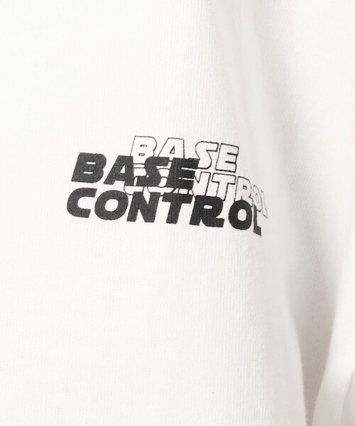 BASECONTROL（ベースコントロール）の「 コットン天竺 ロゴグラフィックバリエーション ロンT（Tシャツ/カットソー）」 - WEAR
