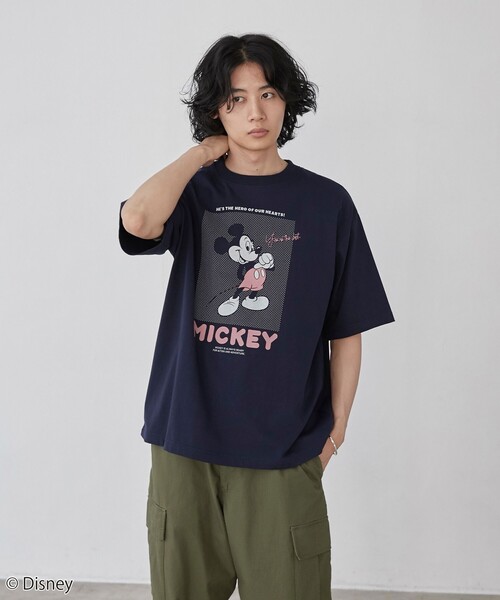 Disney（ディズニー）の「【先行販売】coen限定／Disney（ディズニー）フロントプリントTシャツ（WEB限定カラー）（Tシャツ/カットソー）」 - WEAR