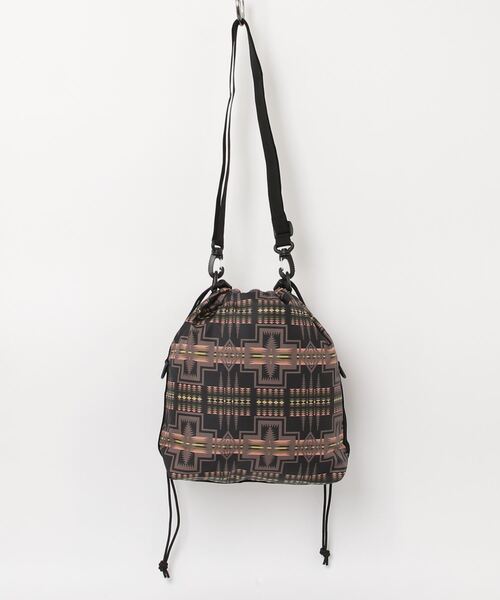 PENDLETON（ペンドルトン）の「【 PENDLETON / ペンドルトン 】ROUND DRAW POUCH M/ ラウンドドローポーチM（ショルダーバッグ）」 - WEAR