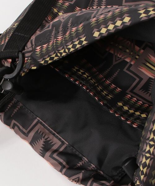 PENDLETON（ペンドルトン）の「【 PENDLETON / ペンドルトン 】ROUND DRAW POUCH M/ ラウンドドローポーチM（ショルダーバッグ）」 - WEAR
