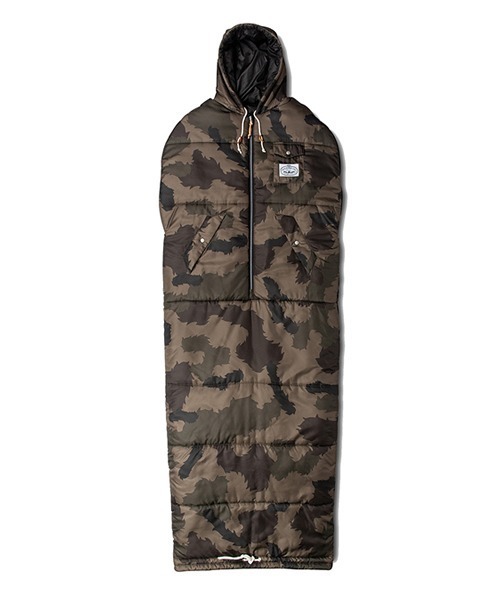 POLeR（ポーラー）の「POLeR/ポーラー REVERSIBLE NAPSACK 寝袋（アウトドアグッズ）」 - WEAR