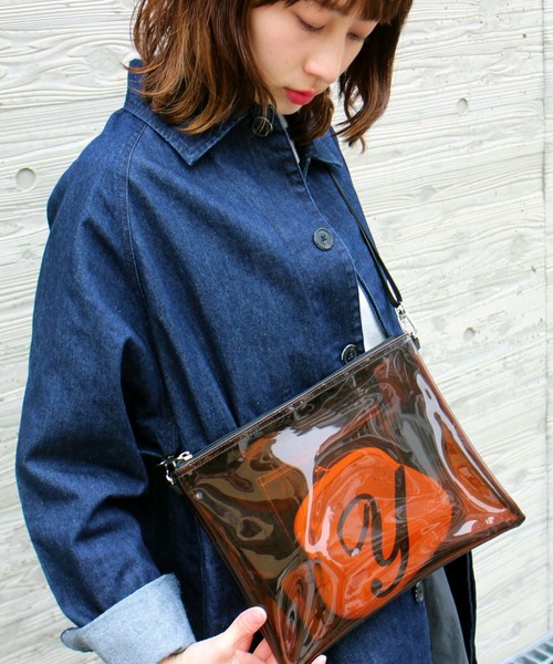 Sinfu（シンフ）の「【 SINFU/ シンフ】クリアビニール2WAY サコッシュ（ショルダーバッグ）」 - WEAR