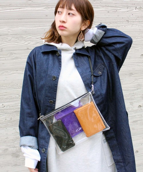 Sinfu（シンフ）の「【 SINFU/ シンフ】クリアビニール2WAY サコッシュ（ショルダーバッグ）」 - WEAR
