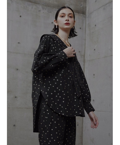COEL（コエル）の「ランダムドットジャガードブラウス（シャツ/ブラウス）」 - WEAR