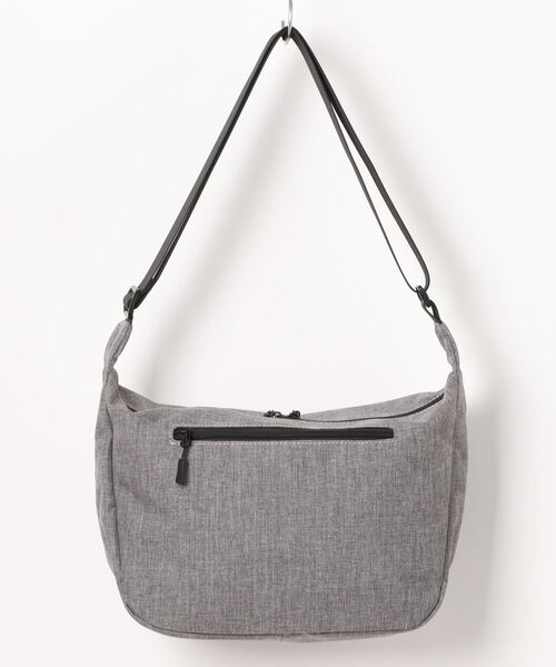 CHOOP（シュープ）の「撥水 大きめ ショルダーバッグ 6ポケット Lサイズ（ショルダーバッグ）」 - WEAR