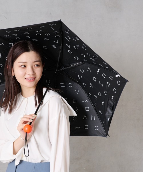 392 plusm（サンキューニプリュスエム）の「【392plusm】PARABURELLA EMINI BLACK 〇 晴雨兼用 折りたたみ傘 50サイズ（折りたたみ傘）」 - WEAR
