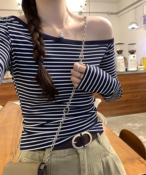 ALTROSE（アルトローズ）の「ボーダー柄 オフショル カットソー（Tシャツ/カットソー）」 - WEAR